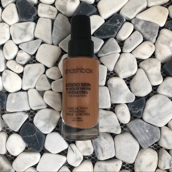 Smashbox | Makeup | Smashbox Skin 5 Hour Wear Hydrating Foundation ...